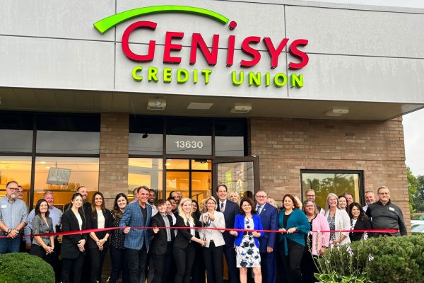 Genisys Credit Union celebrates new Shelby Township Schoenherr Branch ...